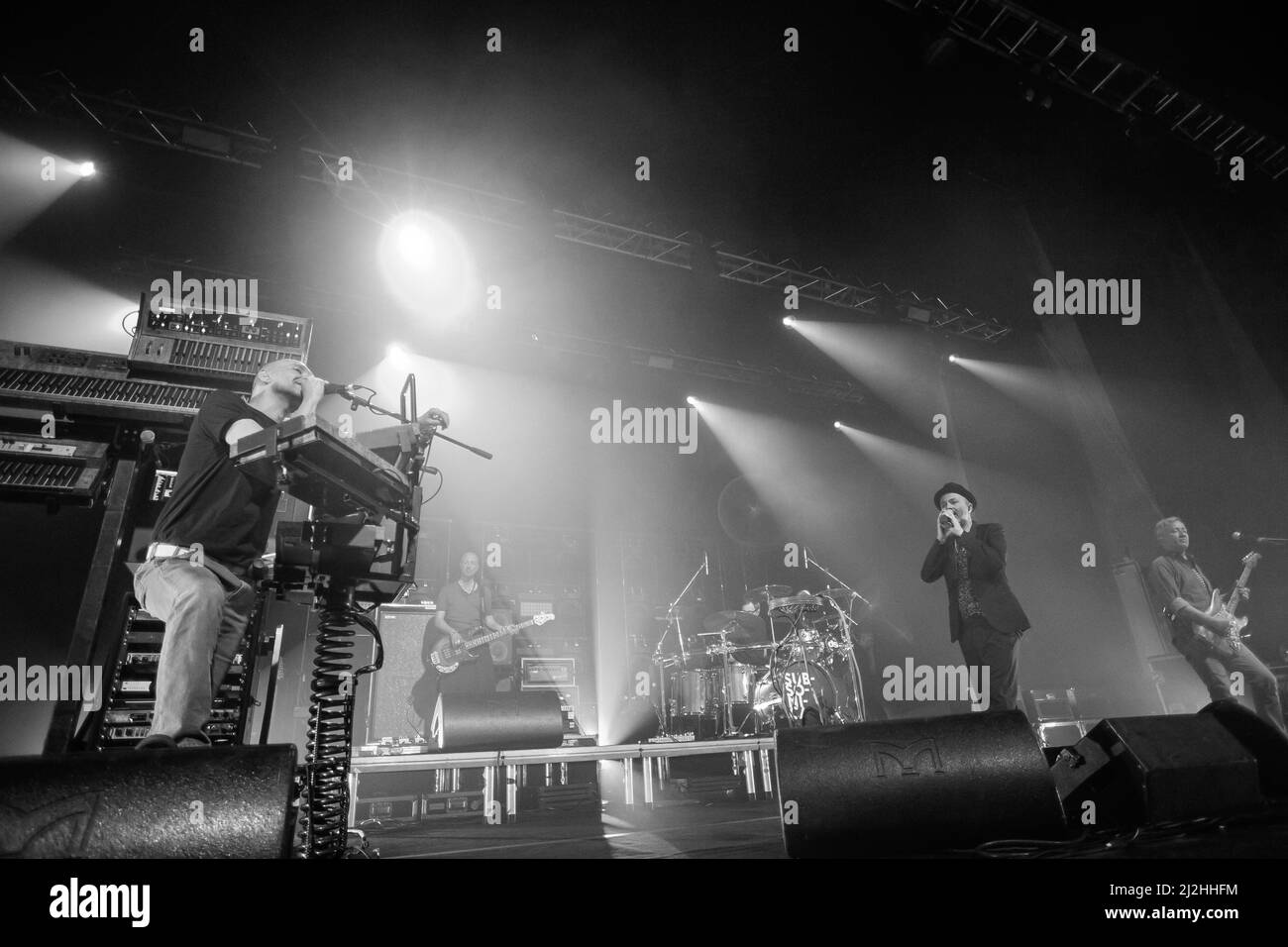 Subsonica sul palco hi-res stock photography and images - Alamy