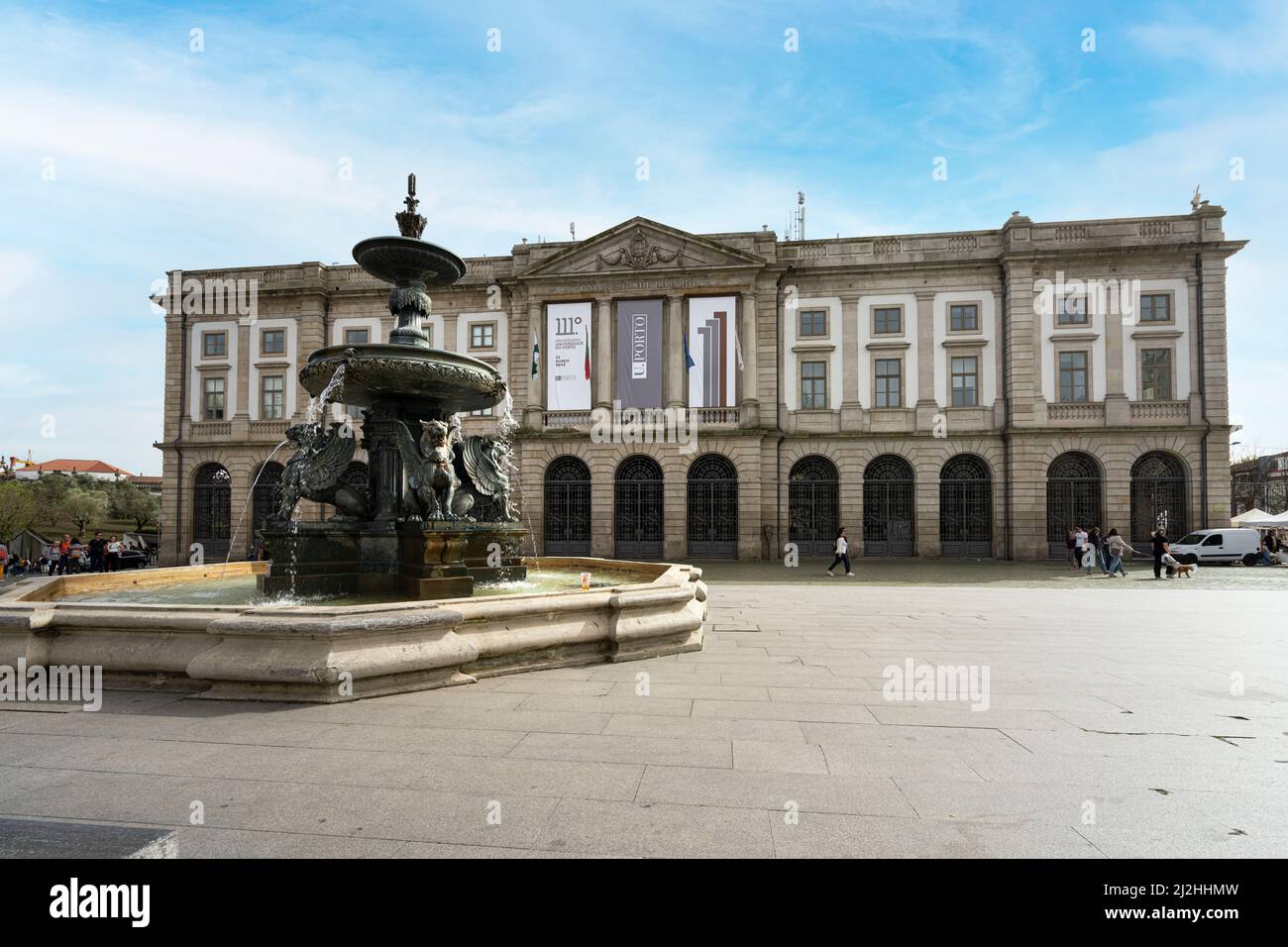 Historic building facades hi-res stock photography and images - Alamy