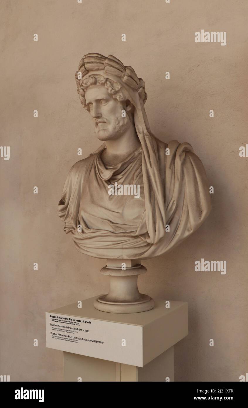 stone sculptures from Therme Caracala in Rome Stock Photo - Alamy