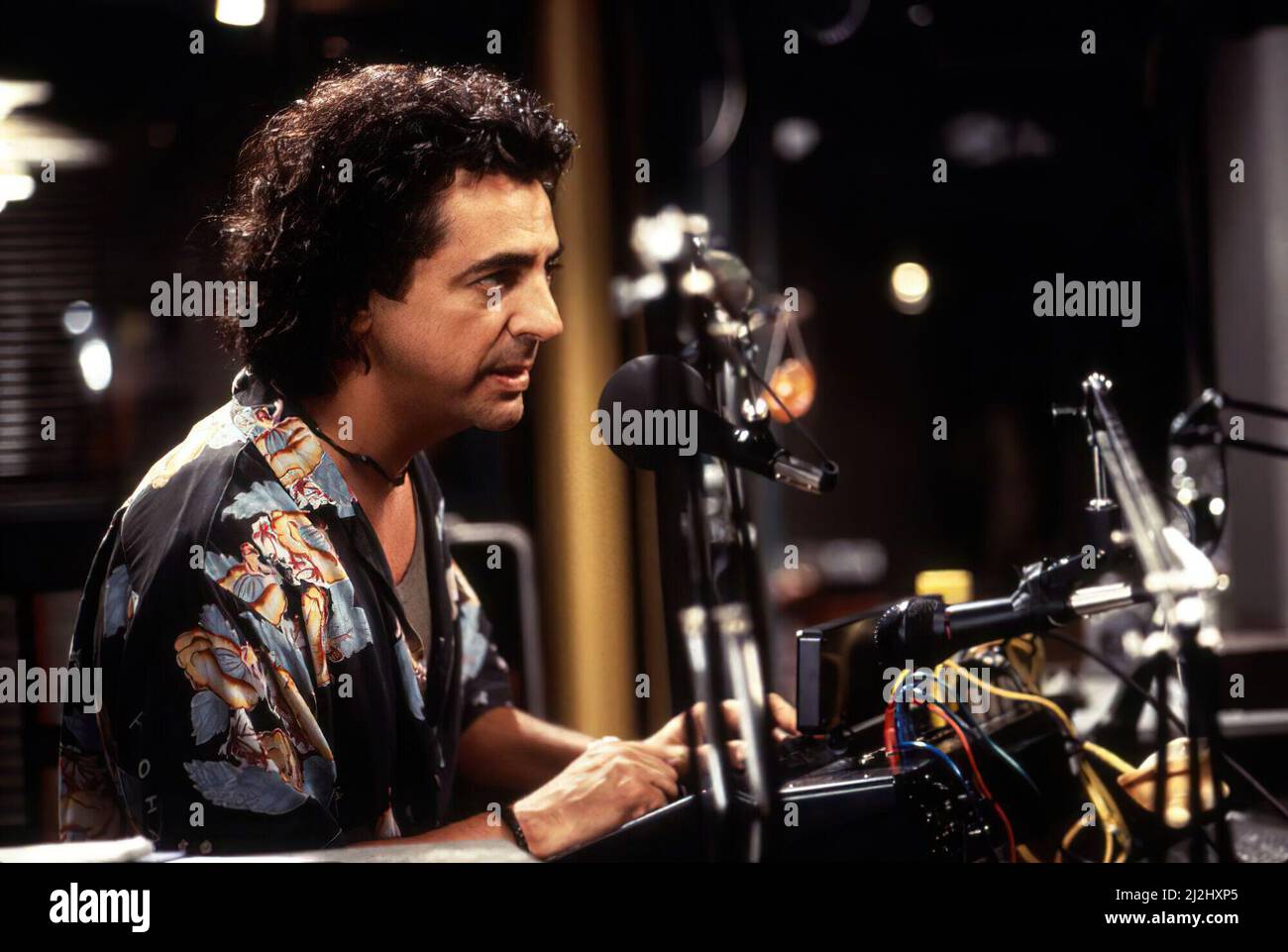 JOE MANTEGNA in AIRHEADS (1994), directed by MICHAEL LEHMANN. Credit ...