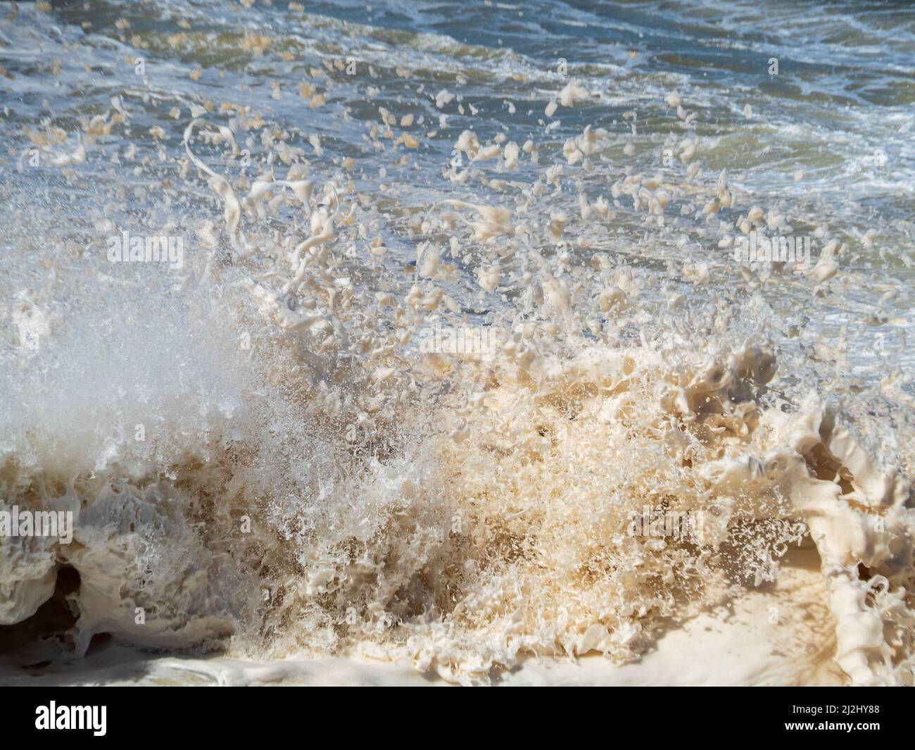 Spraying water everywhere hi-res stock photography and images - Alamy