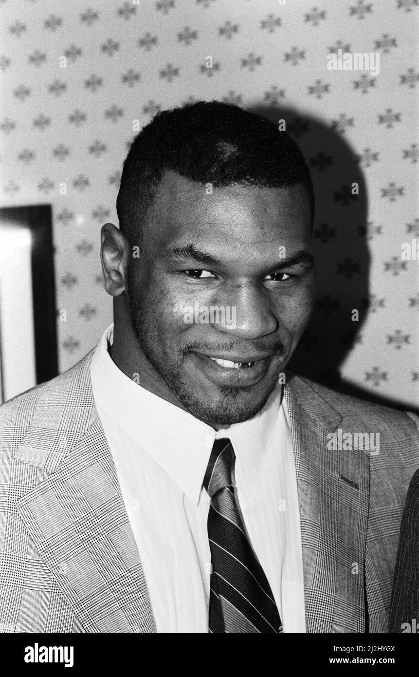 Mike Tyson in London to see Frank Bruno against James "Quick" Tillis ...