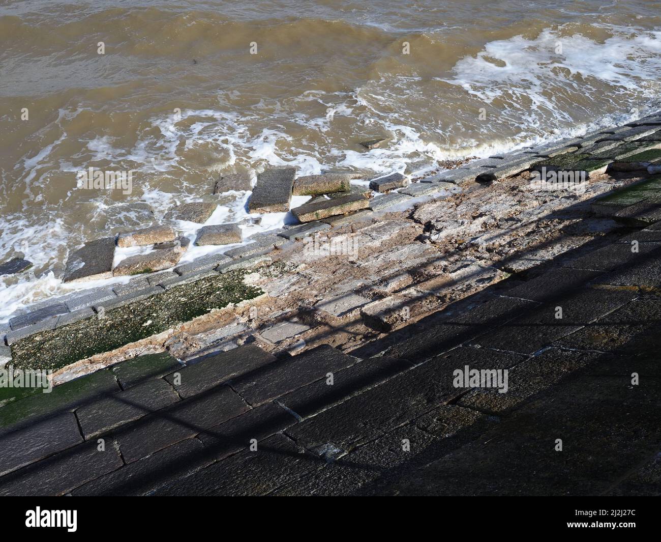 Hole in a seawall hi-res stock photography and images - Alamy