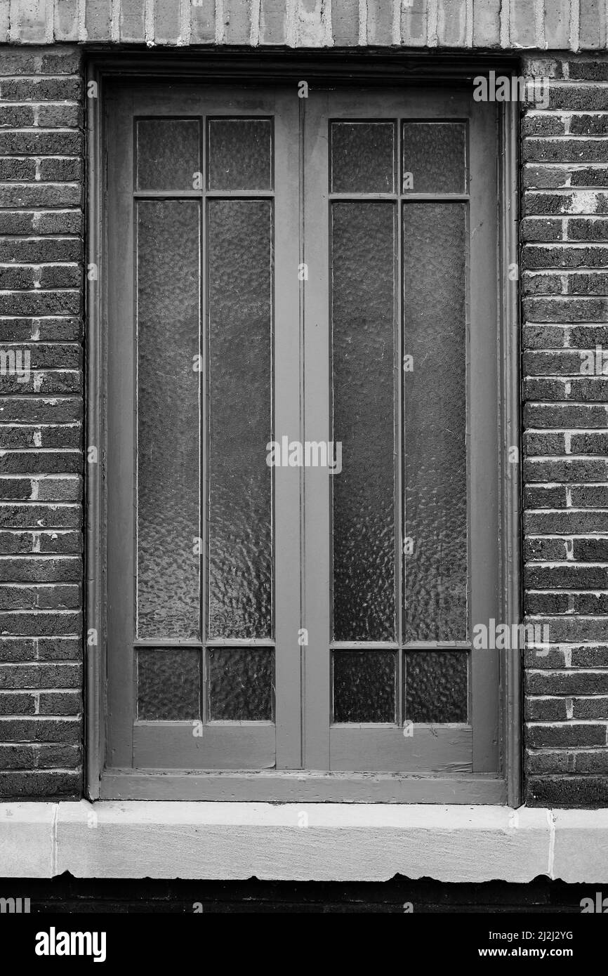 Vintage wooden windows on a rustic cottage Stock Photo - Alamy