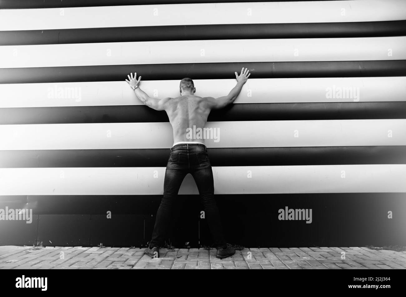 Sport back against wall hi-res stock photography and images - Alamy