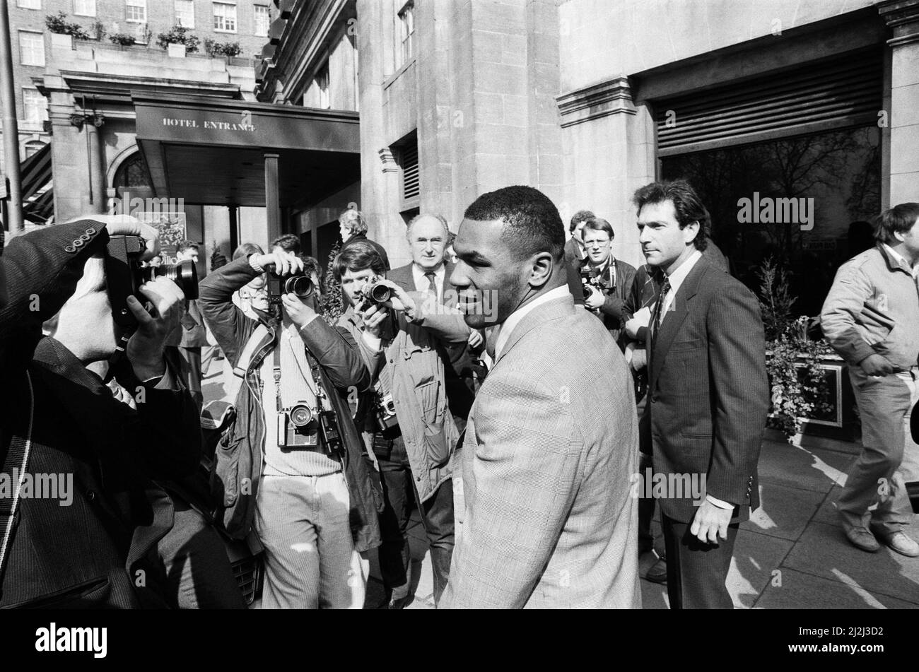 Mike Tyson in London to see Frank Bruno against James "Quick" Tillis ...