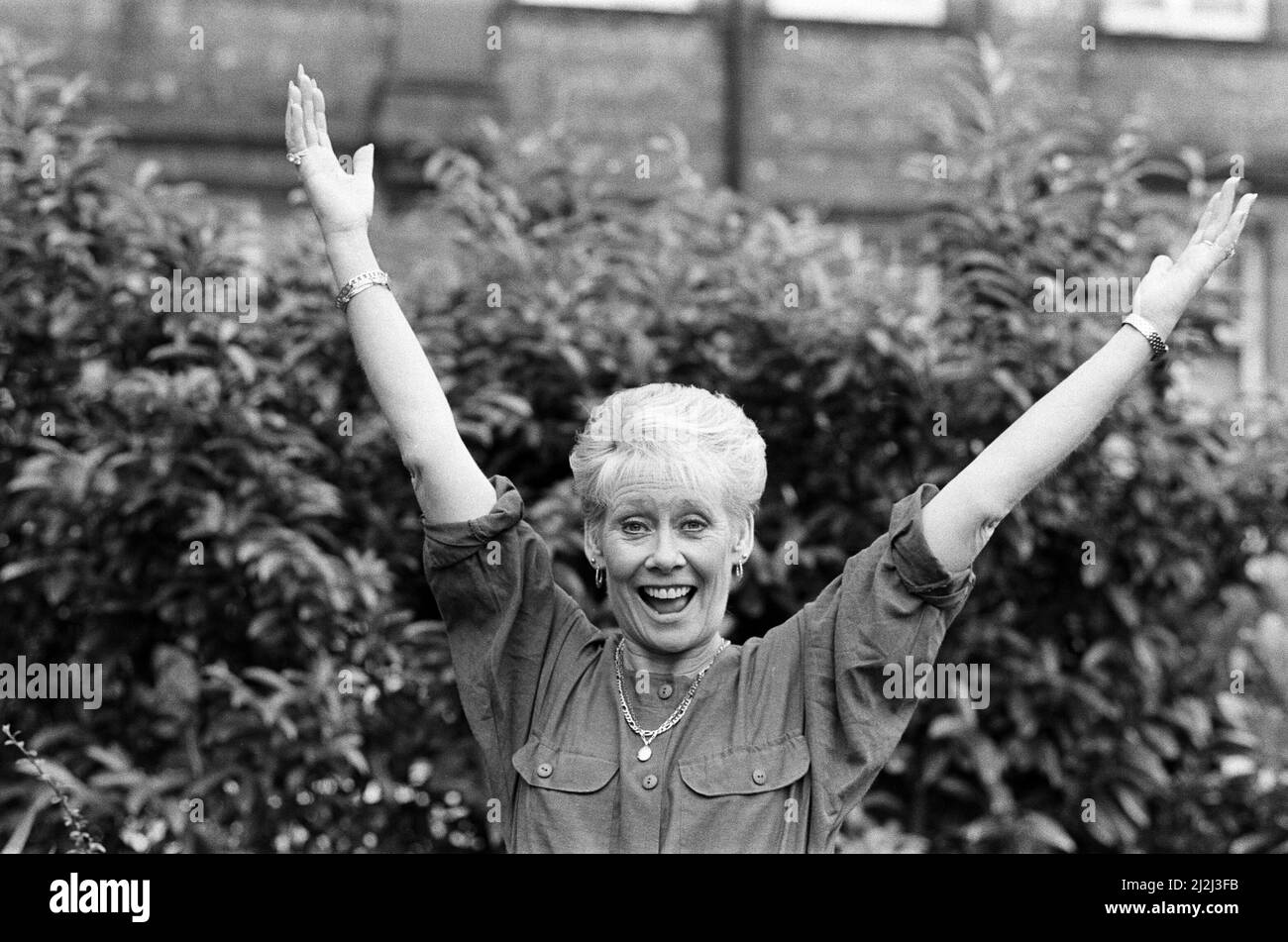 Coronation Street actress Liz Dawn. 30th June 1987 Stock Photo - Alamy