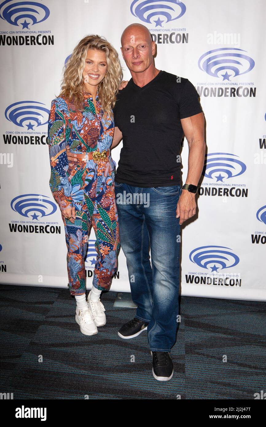 Titanic 666 hi-res stock photography and images - Alamy