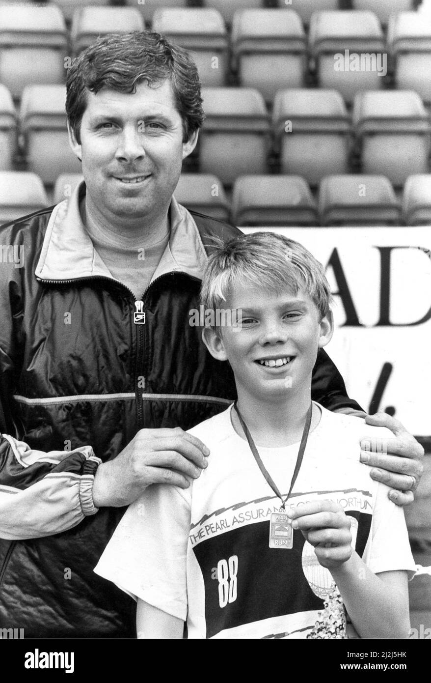 Brendan Foster with his son Paul after the Junior Great North race at ...