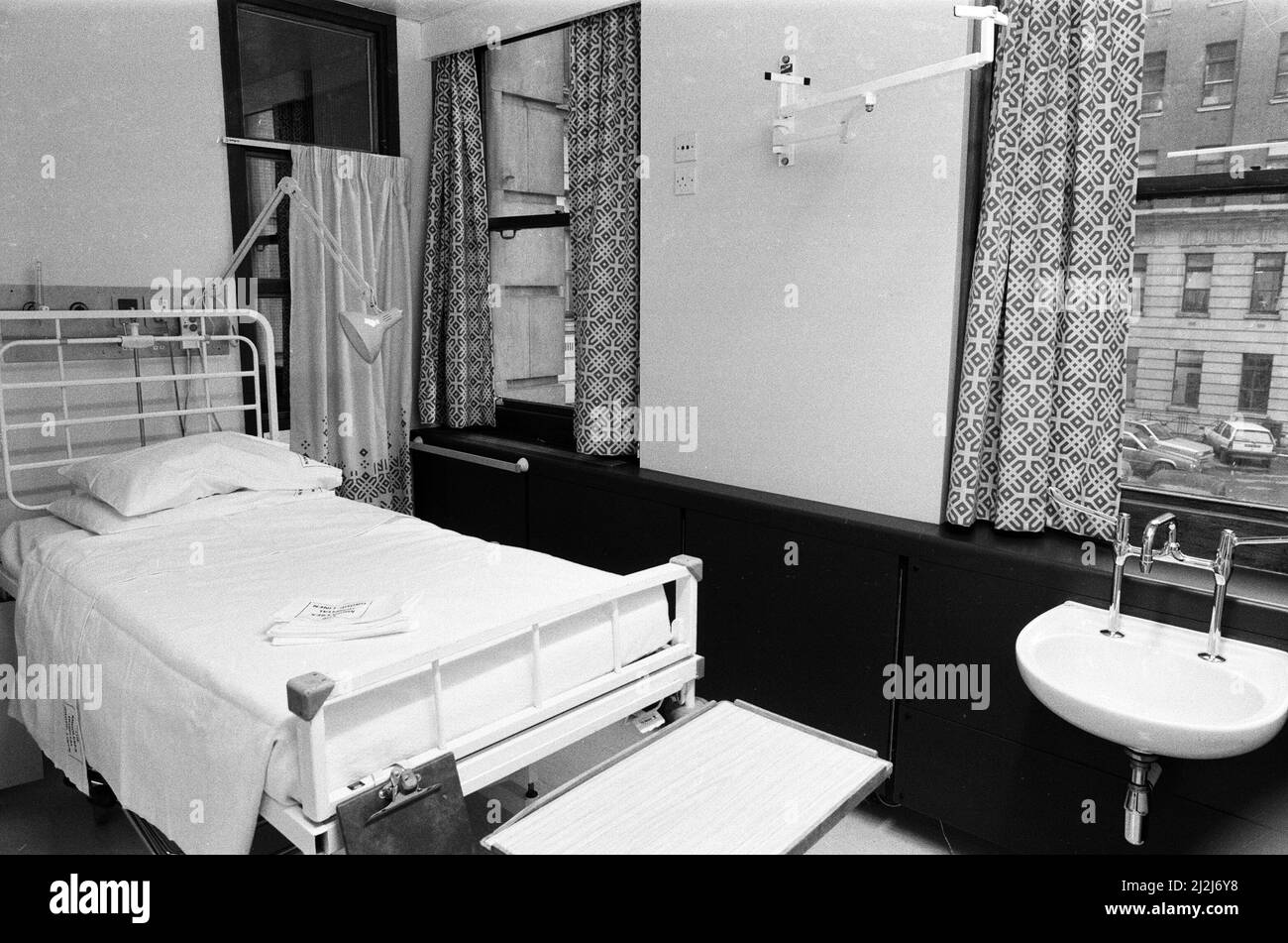 Side wards Black and White Stock Photos & Images - Alamy