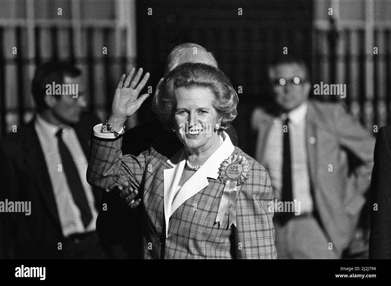 12 june 1987 Black and White Stock Photos & Images - Alamy