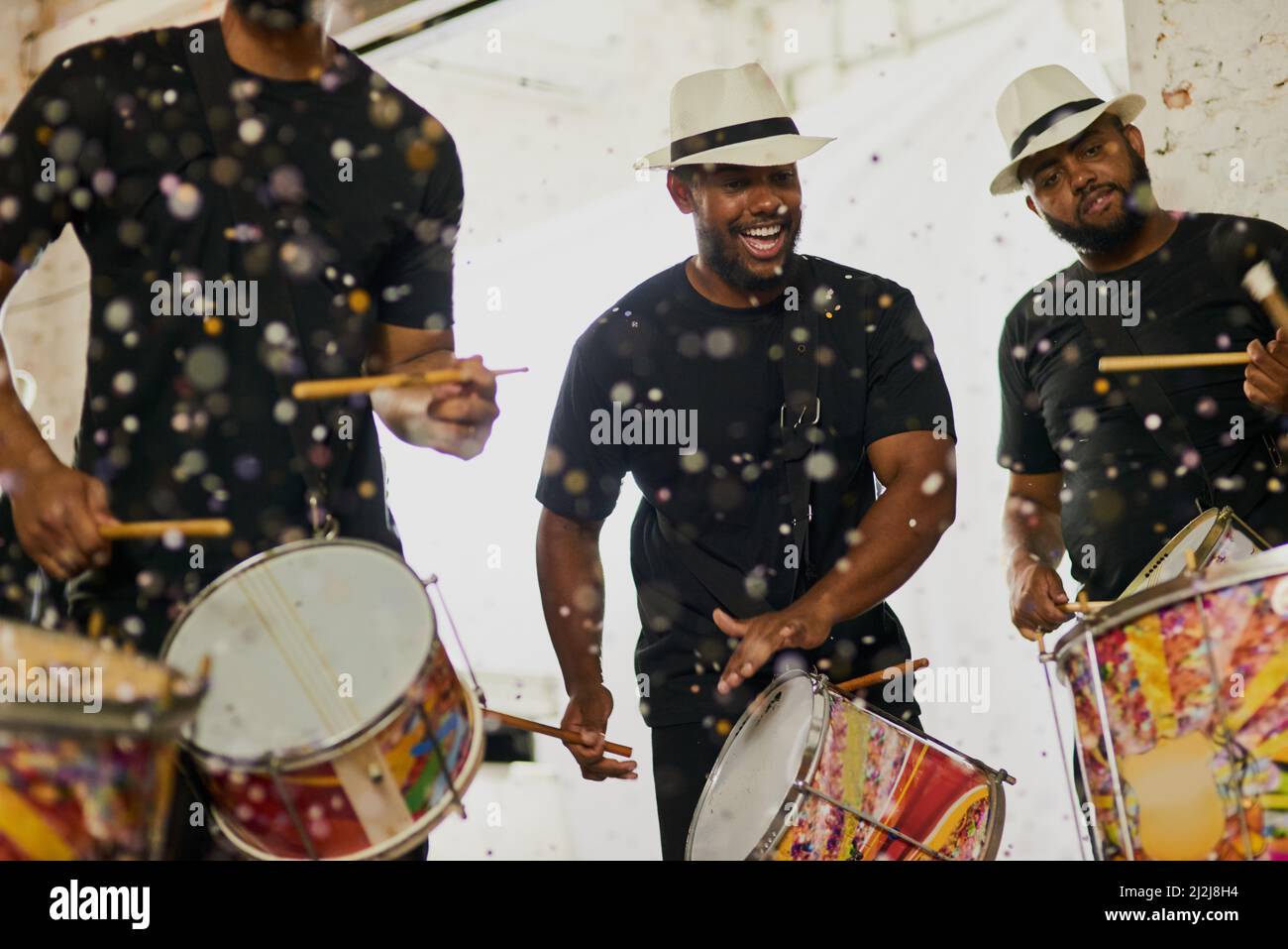Moving grooving hi-res stock photography and images - Alamy
