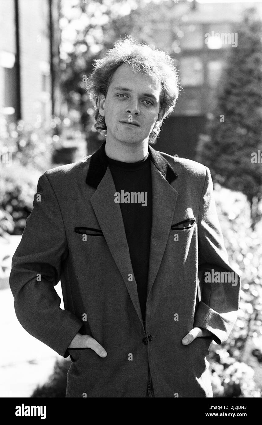 Rik Mayall, Actor and Comedian, 14th August 1987 Stock Photo - Alamy