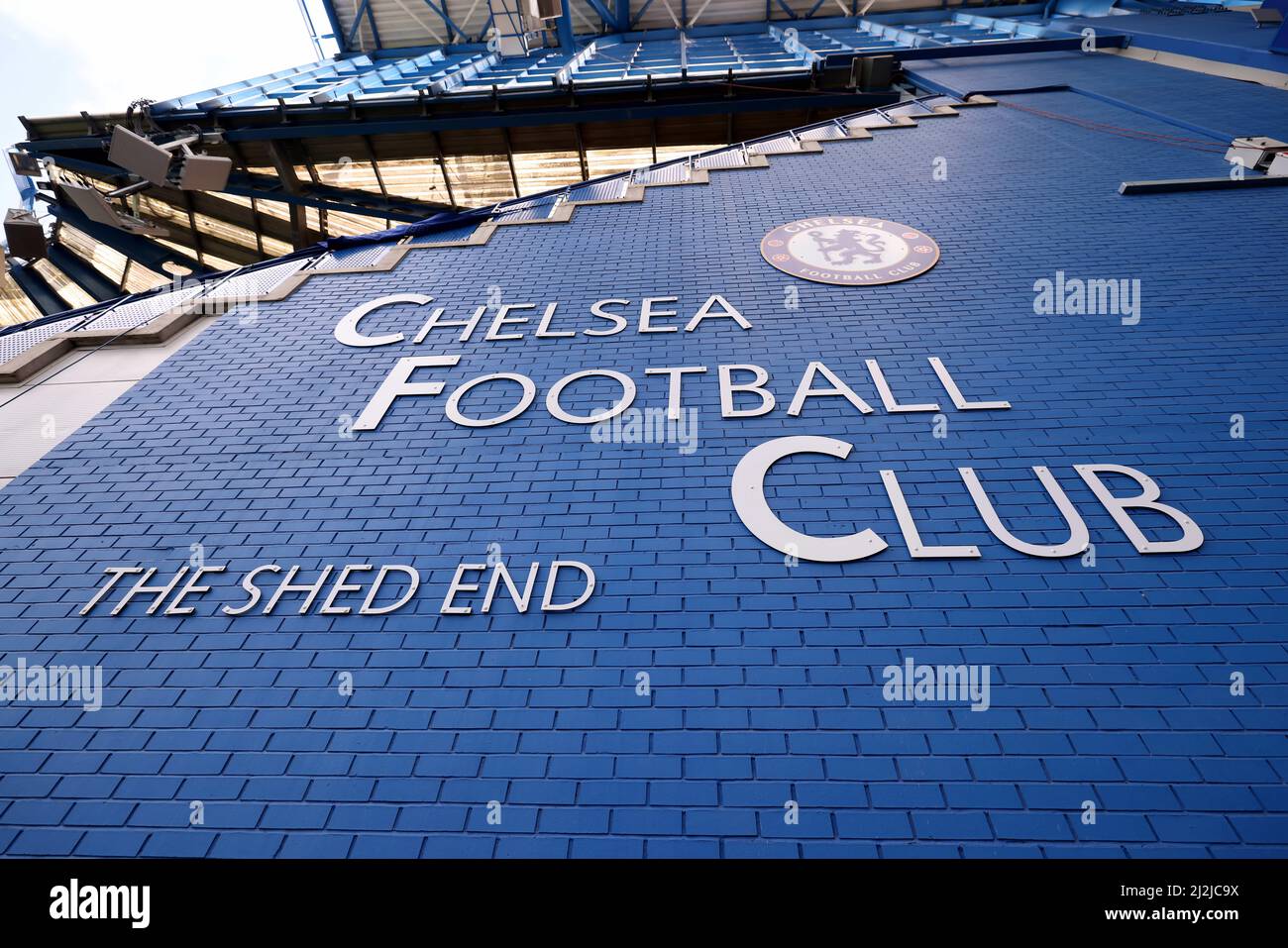Brentford fc premier league hi-res stock photography and images - Alamy