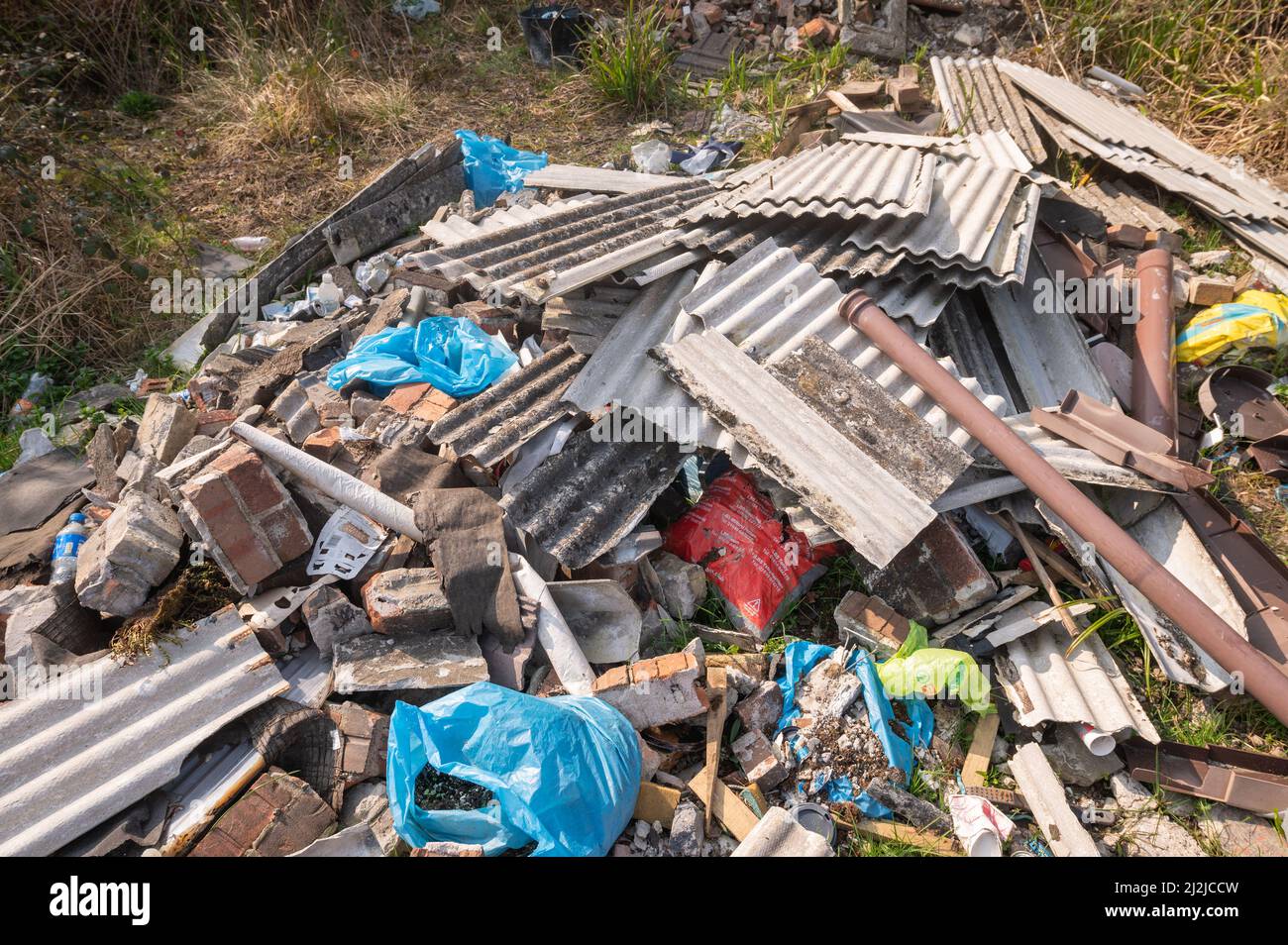 Asbestos waste hi-res stock photography and images - Alamy