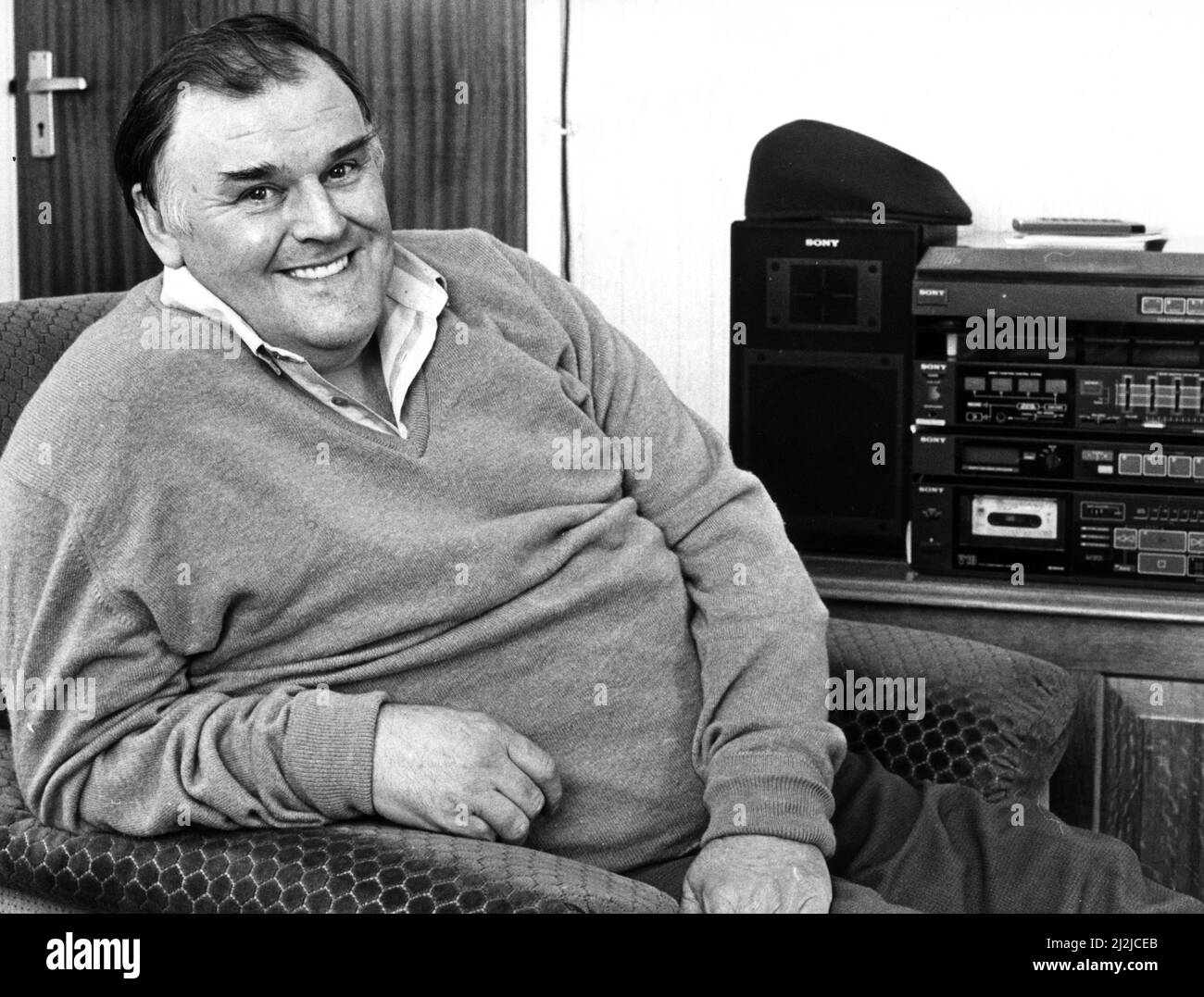 Harry shaw hi-res stock photography and images - Alamy