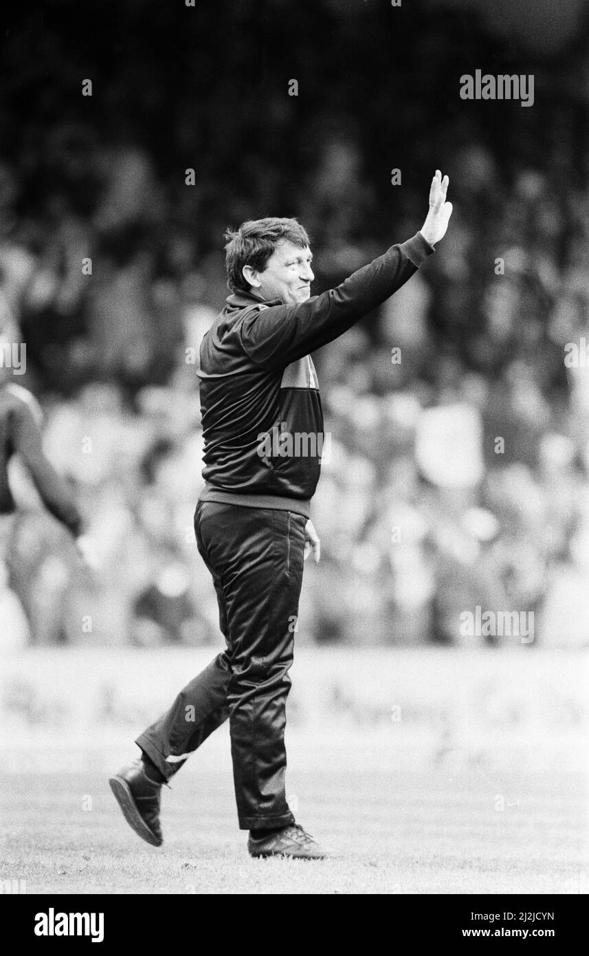 Graham taylor watford 1980s hi-res stock photography and images - Alamy