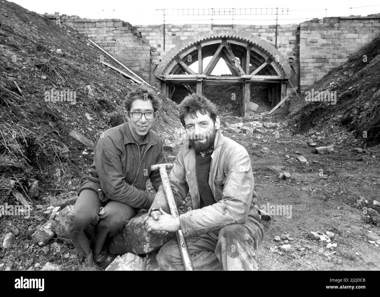 Volunteers Ian cowan (right) and Eric Maxwell are reconstructing the ...