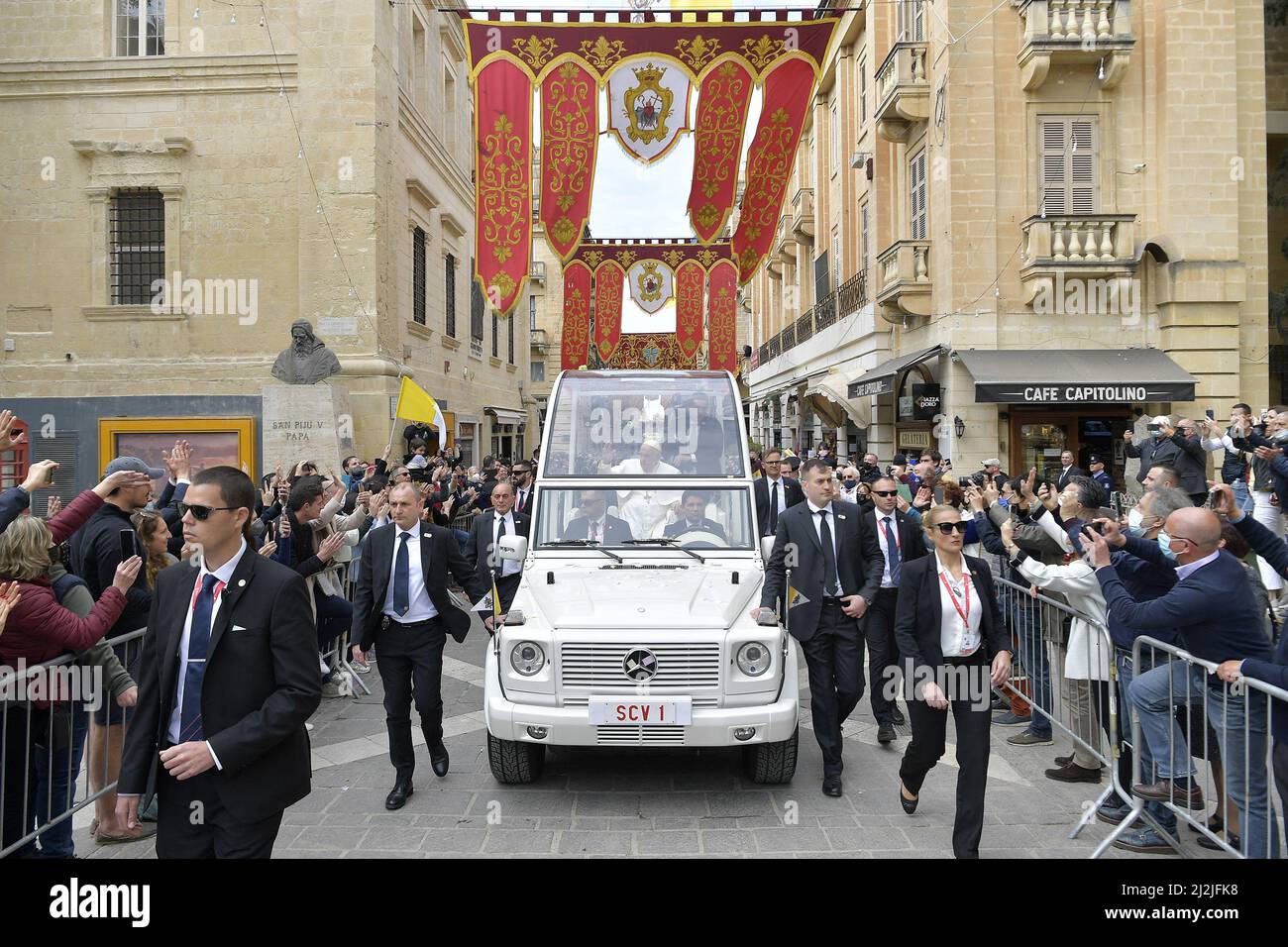 The First Popemobile