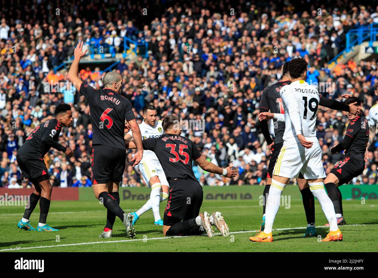 English referee jack taylor hi-res stock photography and images - Alamy