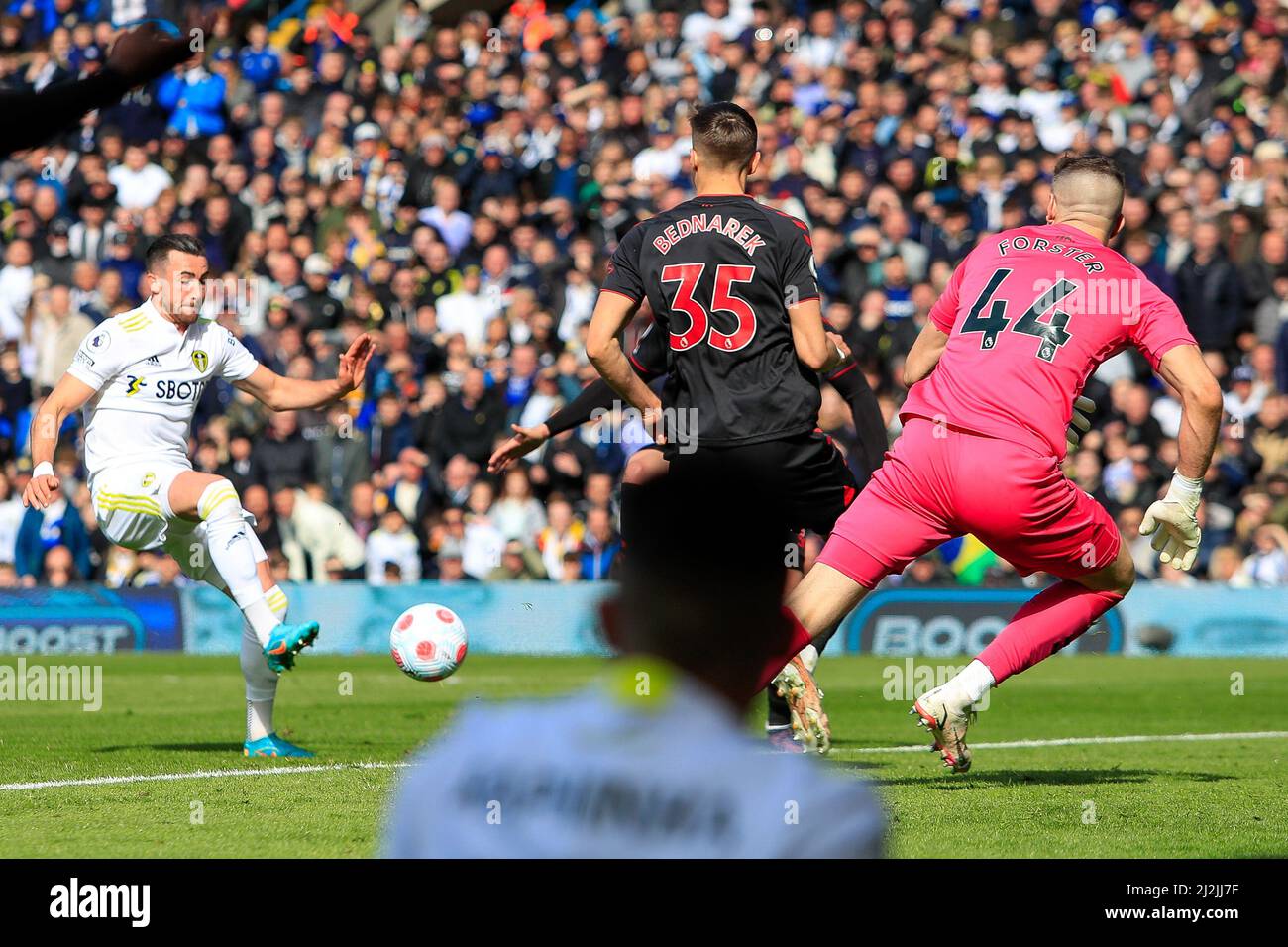 Jack Harrison #22 of Leeds United takes a shot and scores to make it 1 ...