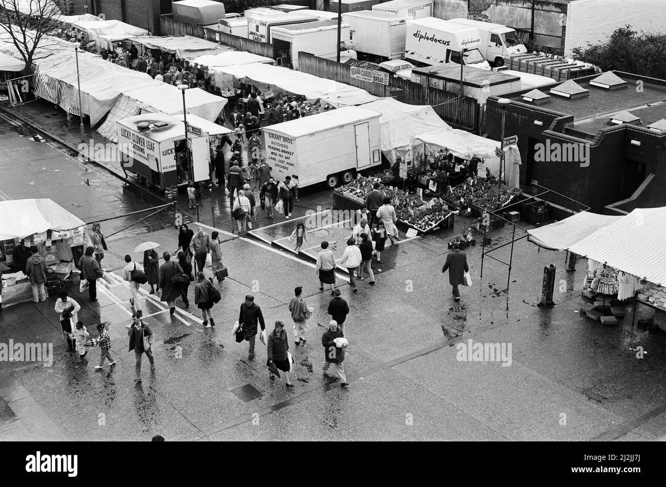 1980s outdoor market hi-res stock photography and images - Alamy