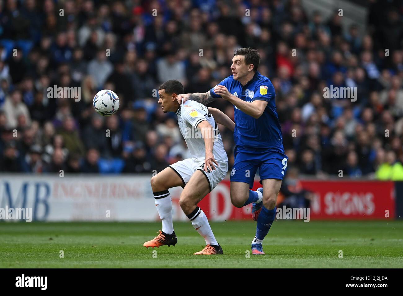 Hugil hi-res stock photography and images - Alamy