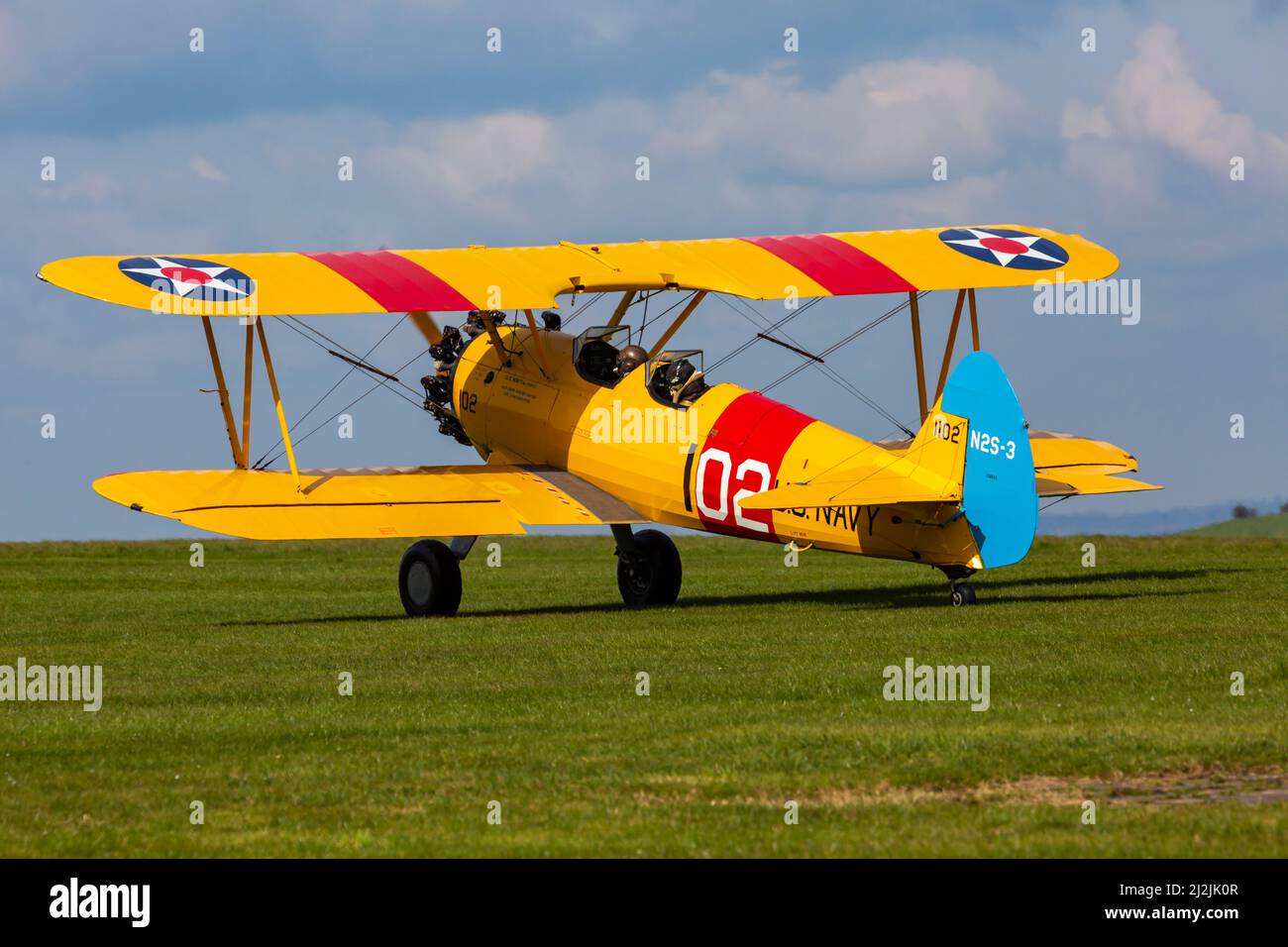 Two seater bi plane hi-res stock photography and images - Alamy
