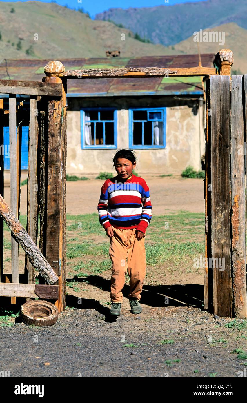 Mongolia. Children in a village Stock Photo - Alamy