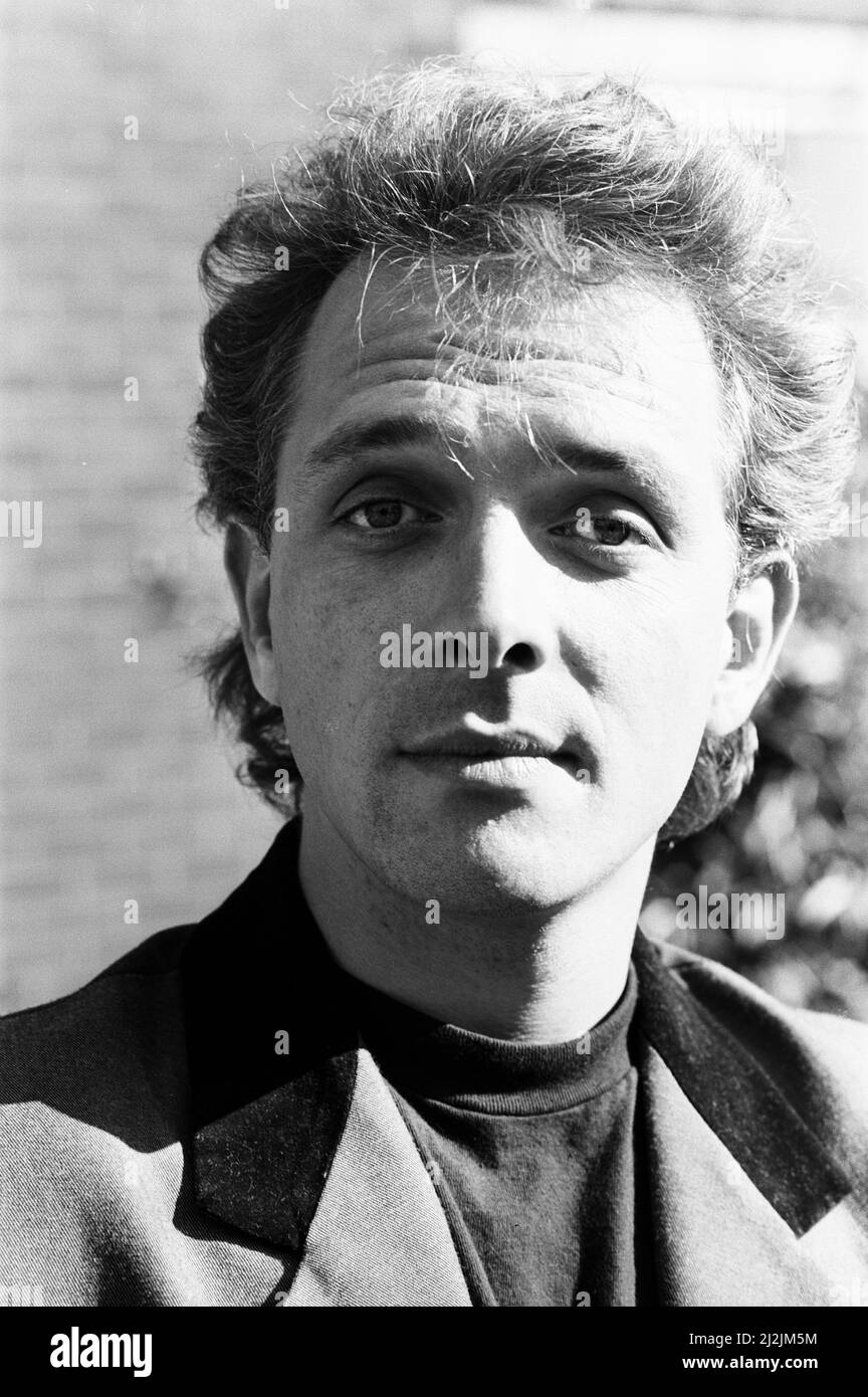 Comedy actor rik mayall hi-res stock photography and images - Alamy
