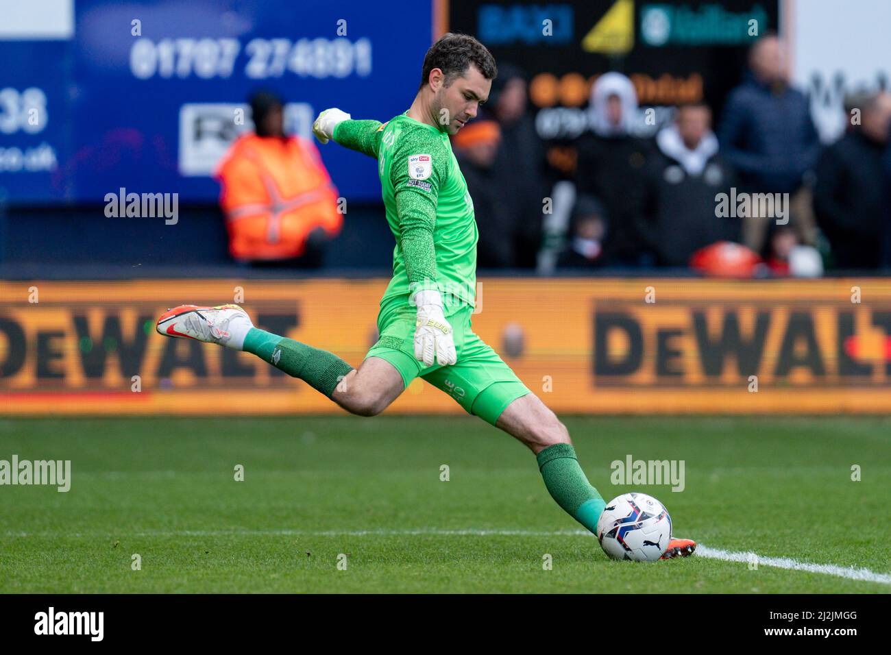 James Shea #1 of Luton Town goal kick Stock Photo - Alamy