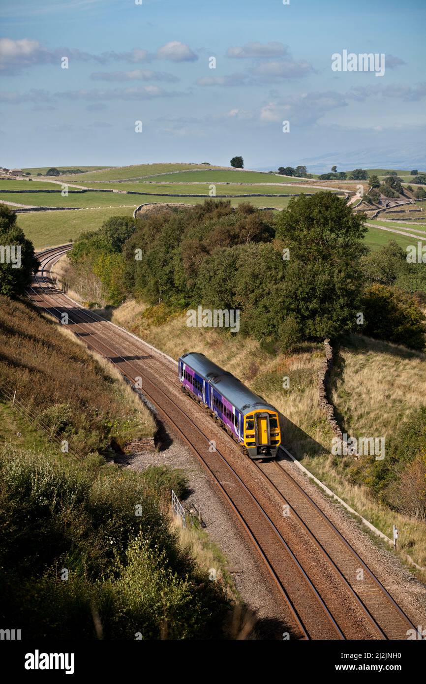 Northern Rail class 158 express sprinter train 158855 in the cutting at ...