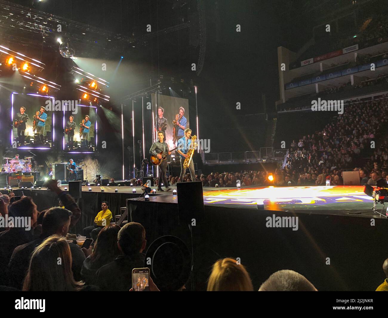 Stereo phonics hi-res stock photography and images - Alamy