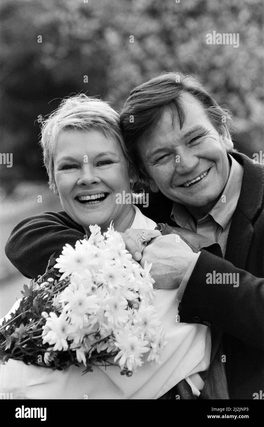 Judi dench michael hi-res stock photography and images - Alamy