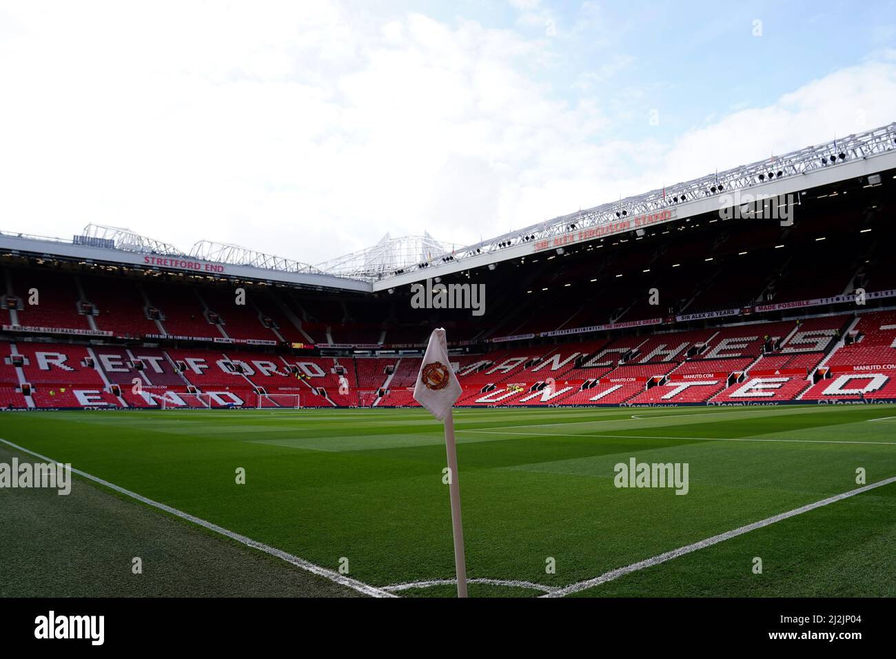 Old trafford general view 2022 hi-res stock photography and images - Alamy