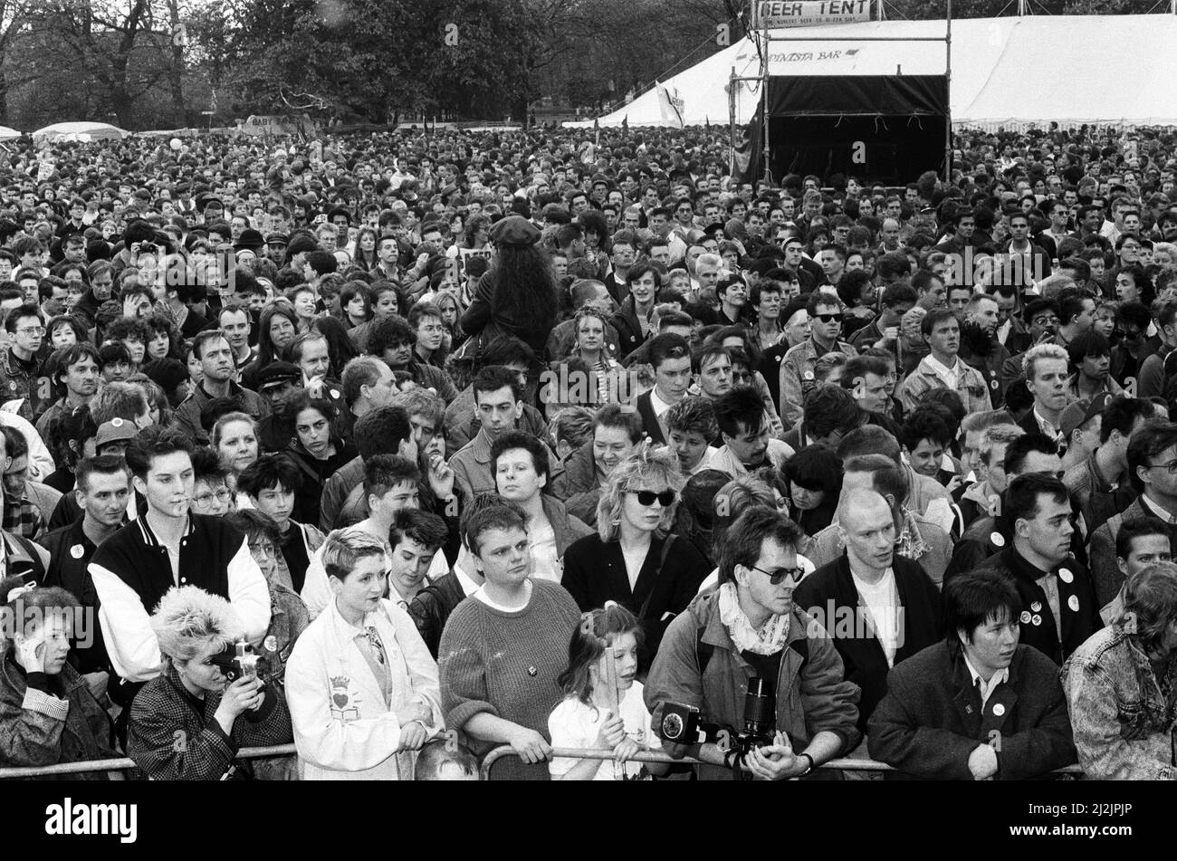 Gay rights protest 1980s hi-res stock photography and images - Alamy