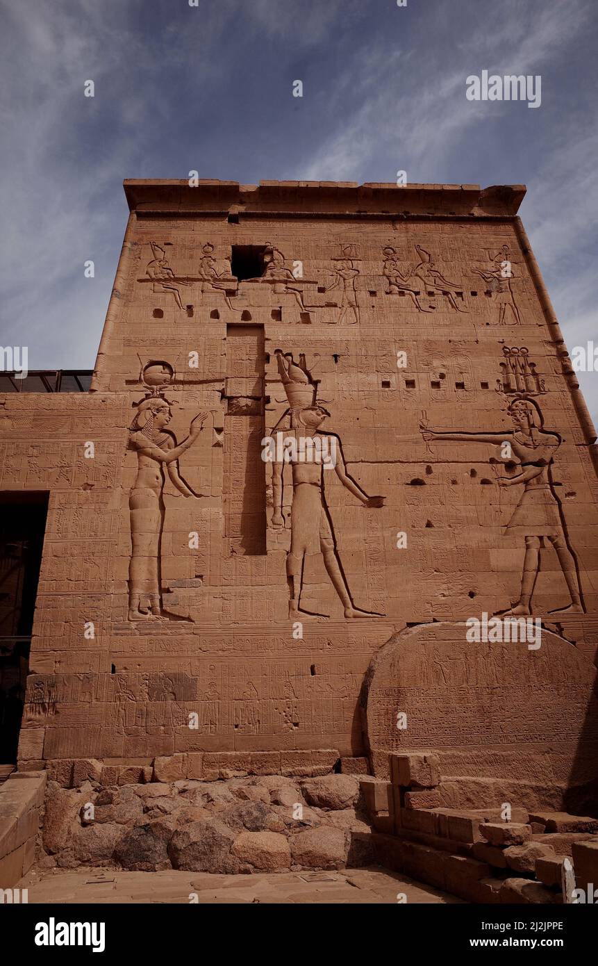 An ancient Egyptian temple architecture Stock Photo - Alamy