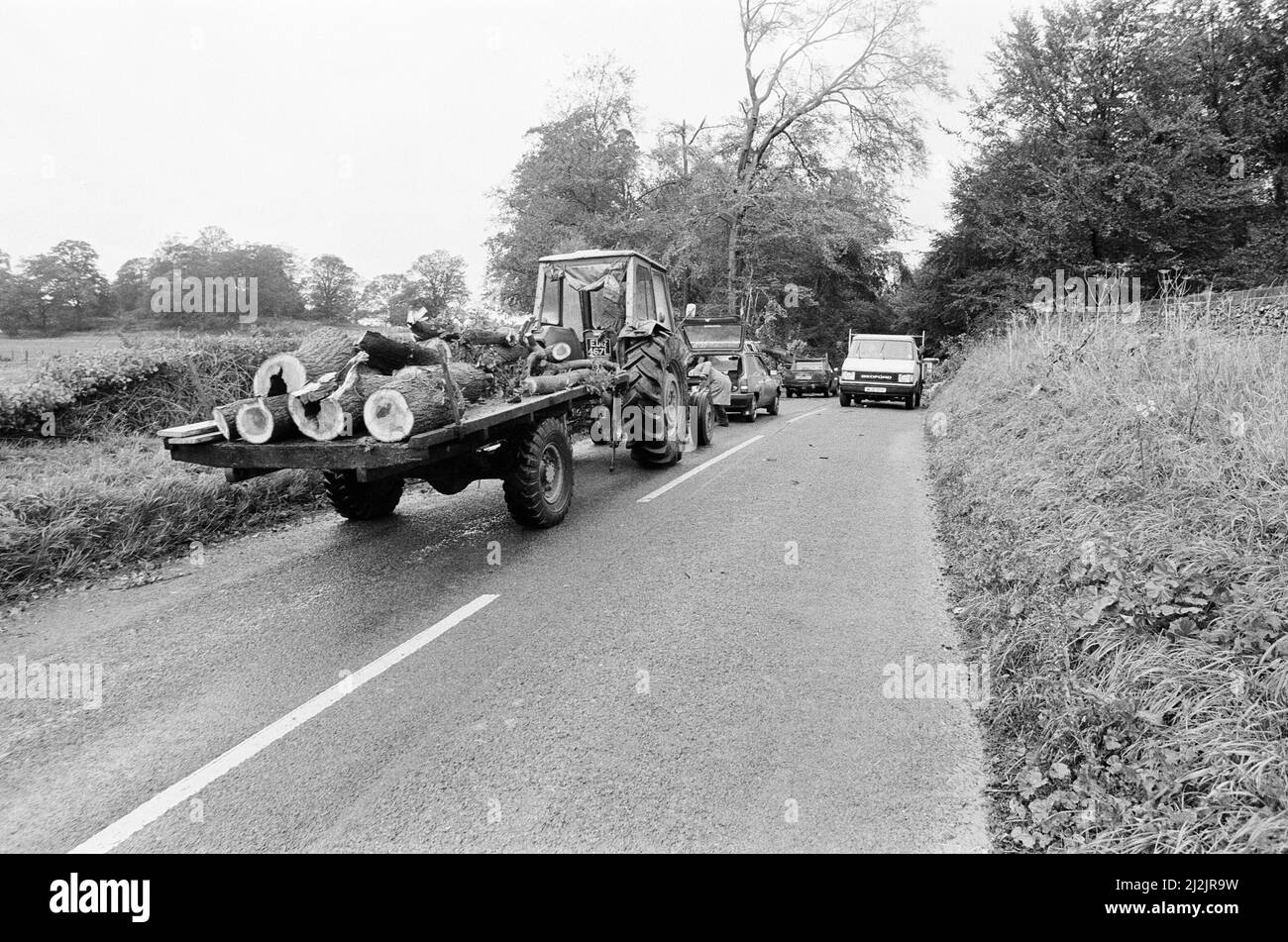 1987 storm uk Black and White Stock Photos & Images - Alamy