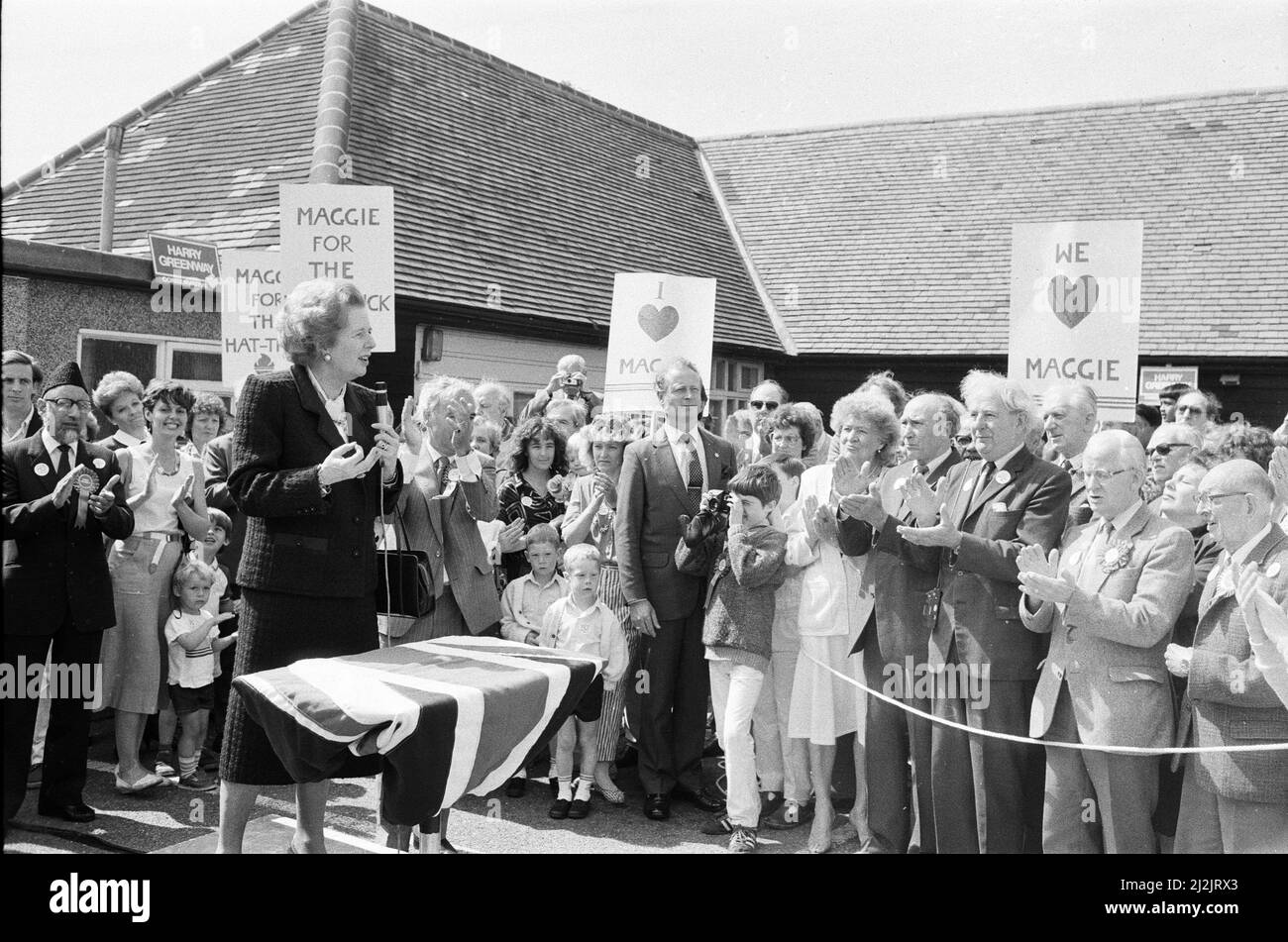 Thatcher 1987 speech hi-res stock photography and images - Alamy