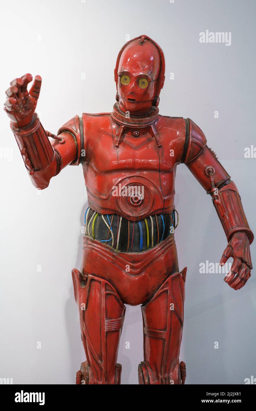 R 3po hi-res stock photography and images - Alamy