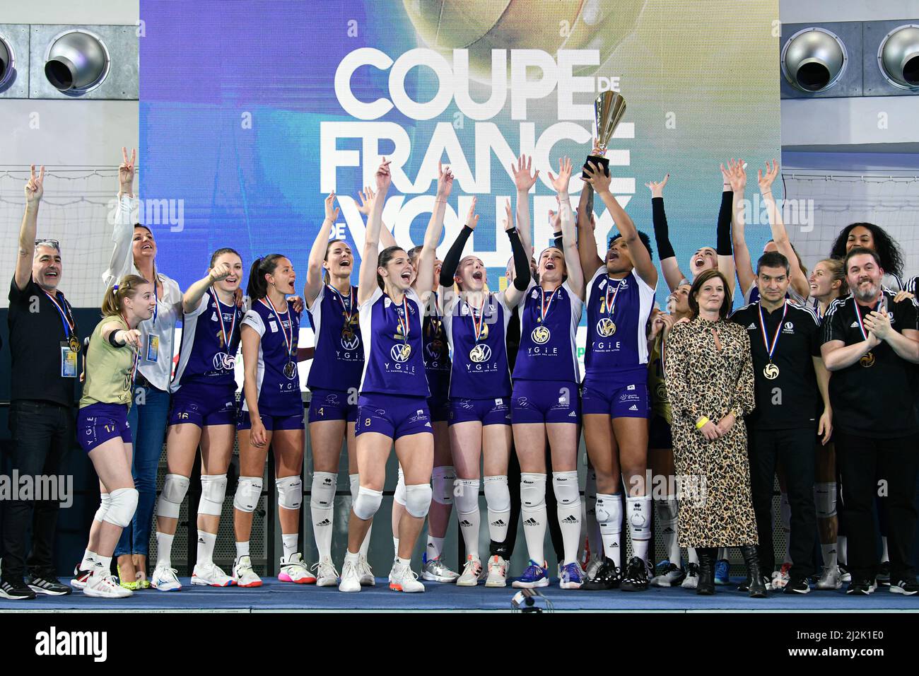 Team of Volero Le Cannet celebrates the victory with the trophy during ...