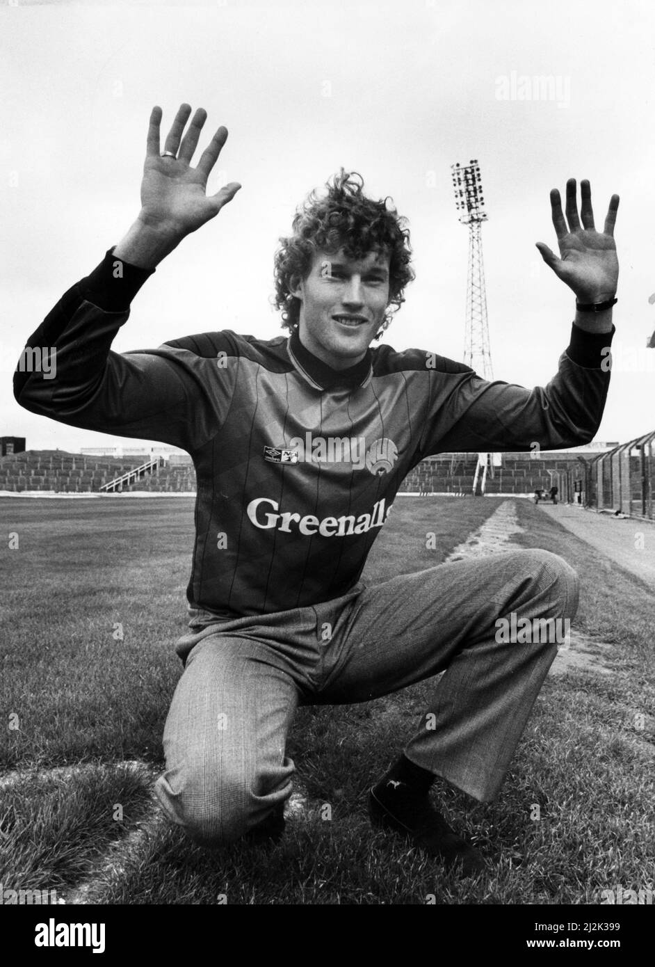 Dave beasant hi-res stock photography and images - Alamy