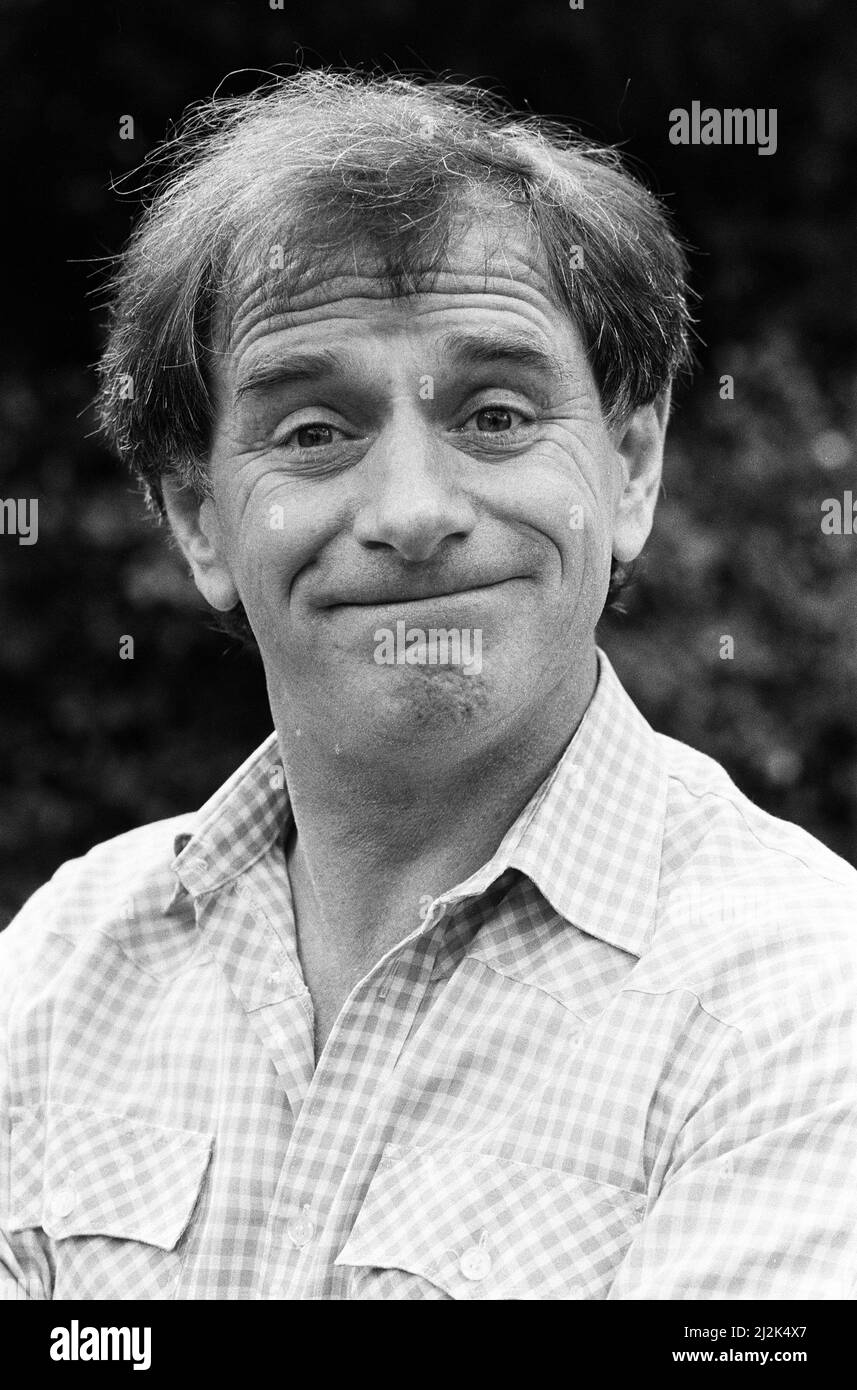 Tv presenter johnny ball Black and White Stock Photos & Images - Alamy