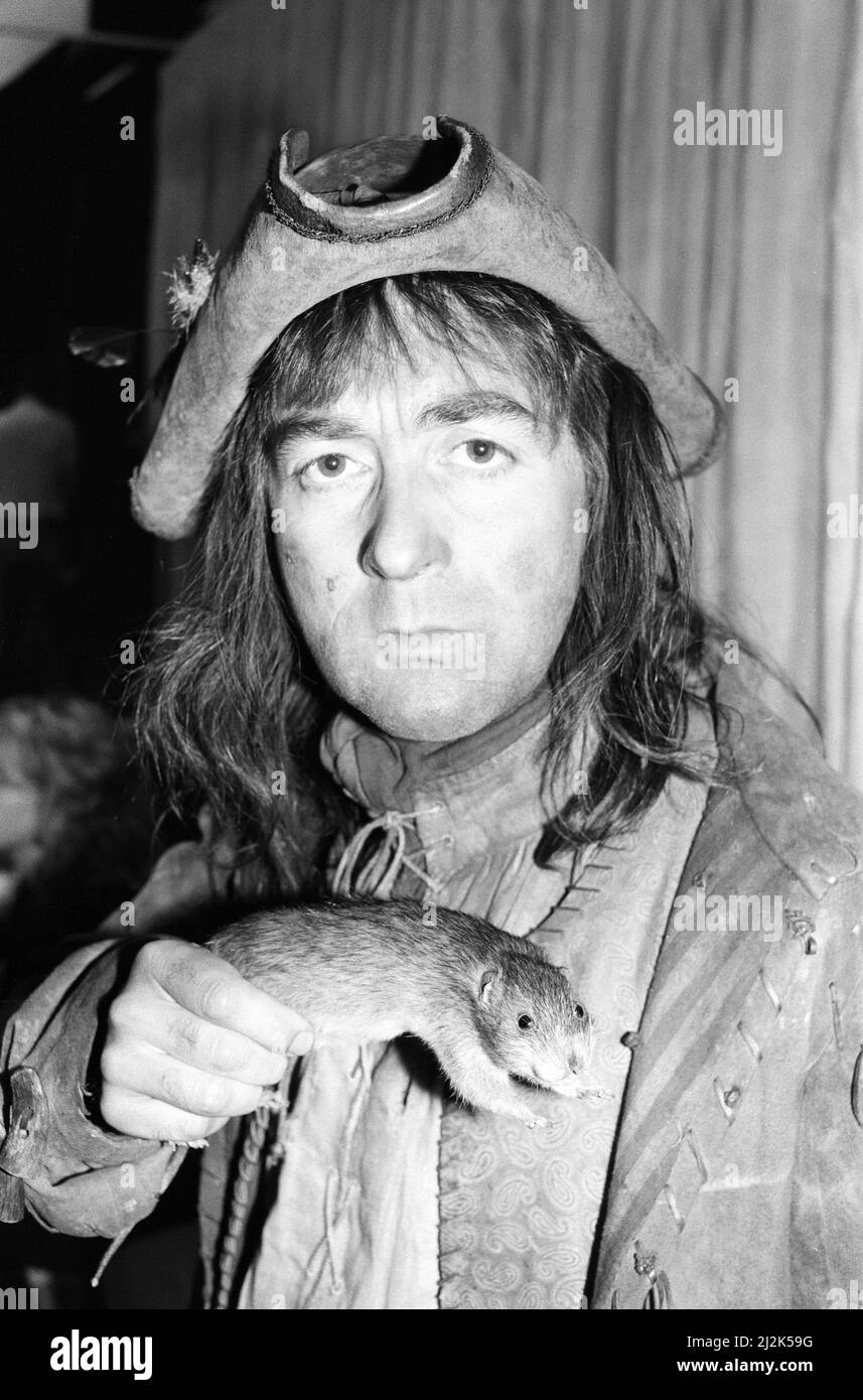 Tony Robinson Baldrick
