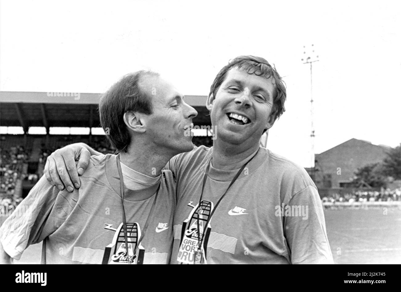 Brendan foster sport hi-res stock photography and images - Alamy