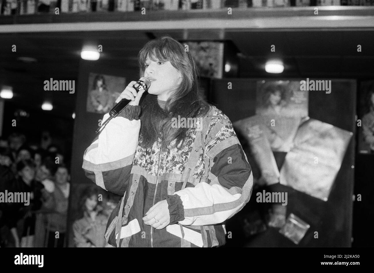 Birmingham bull ring 1980s hi-res stock photography and images - Alamy
