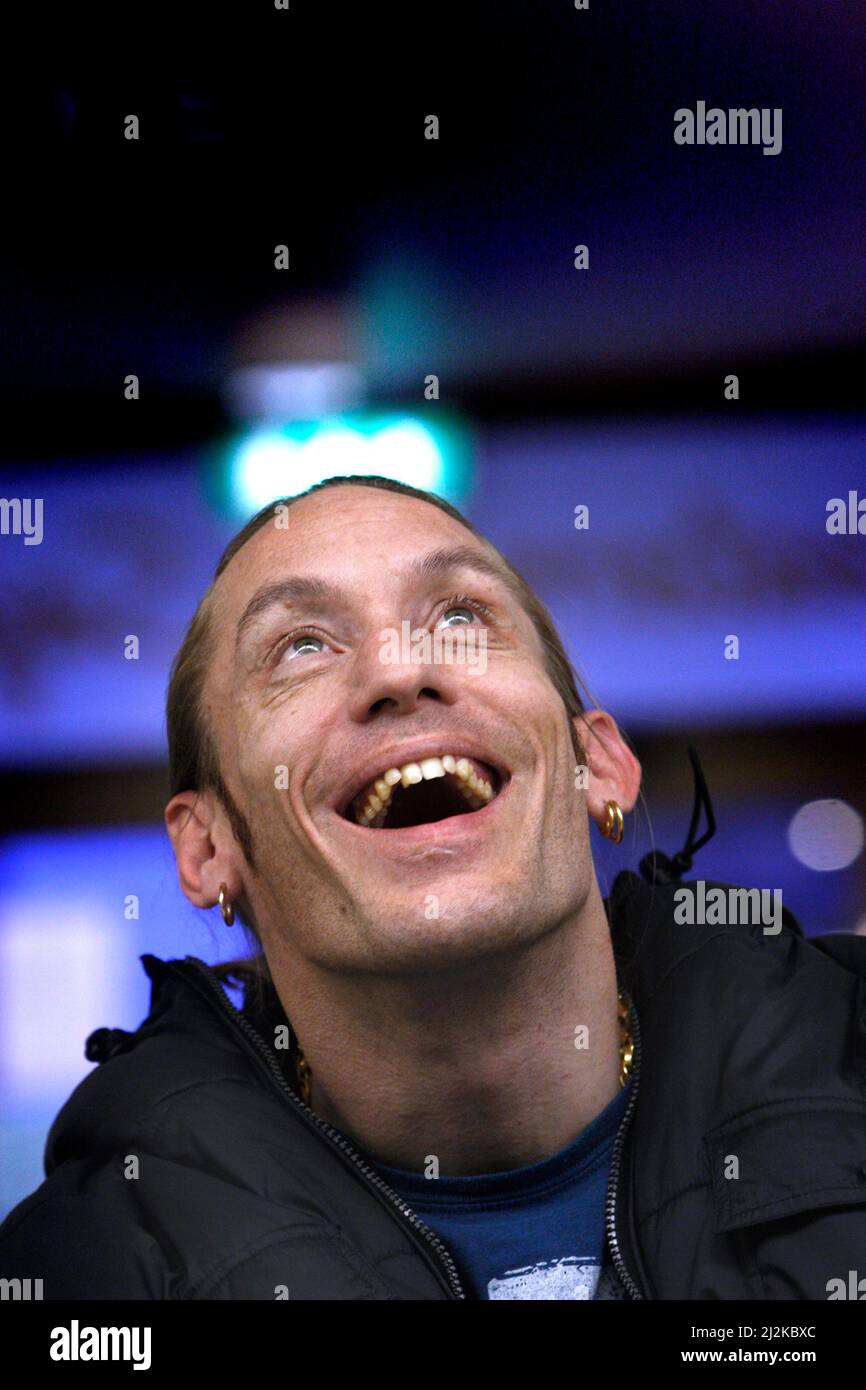 Jesper Odelberg is a Swedish sit-down comedian with cerebral palsy ...