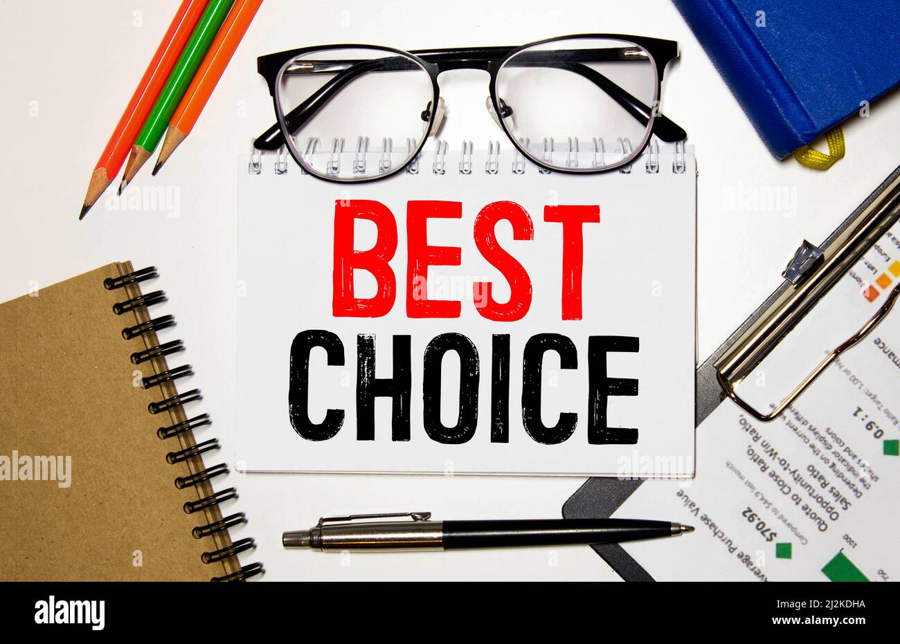 yellow paper with text BEST CHOICE. on the white fridge Stock Photo - Alamy