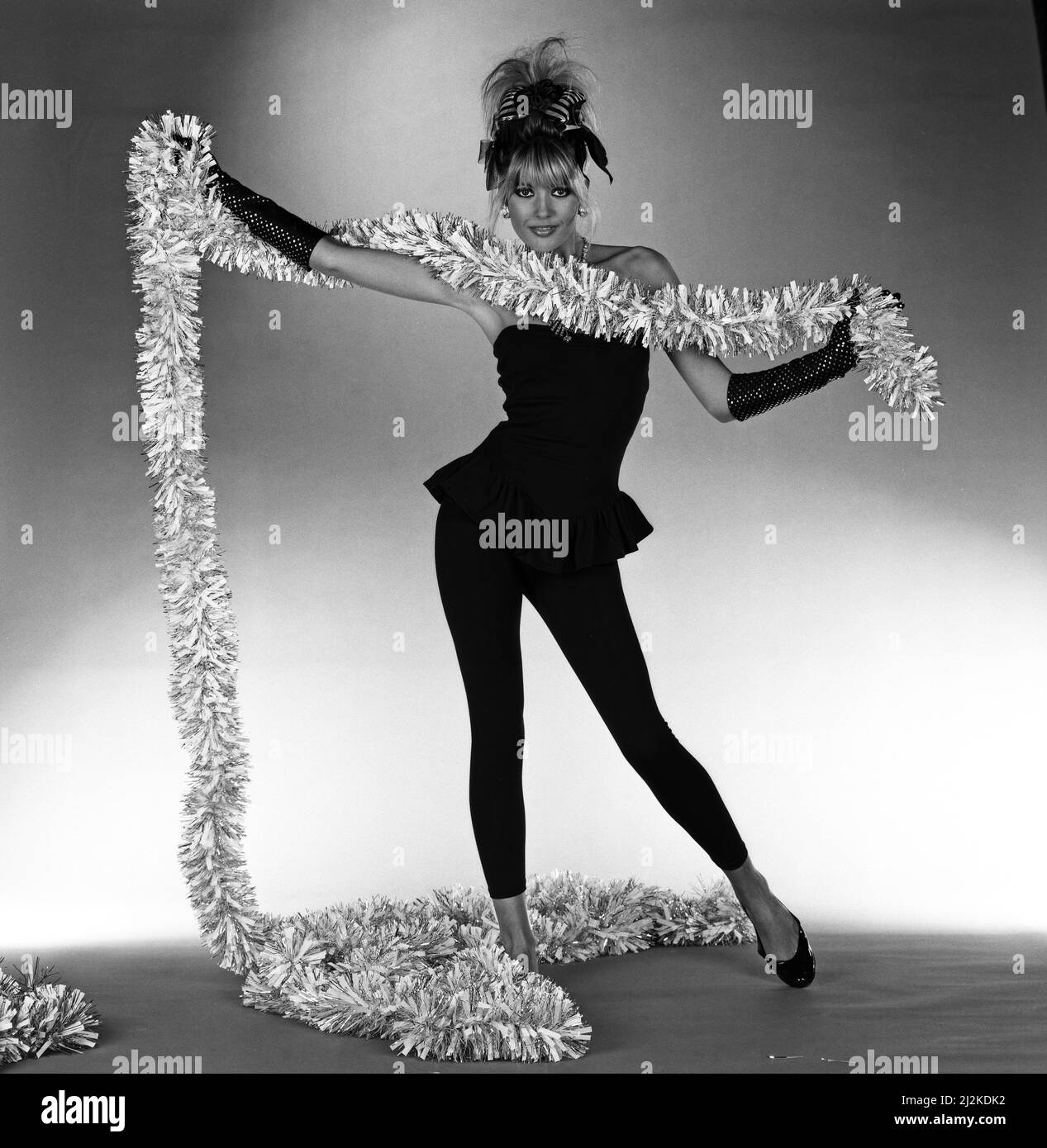 Mandy Smith models festive fashions. 9th December 1987 Stock Photo - Alamy