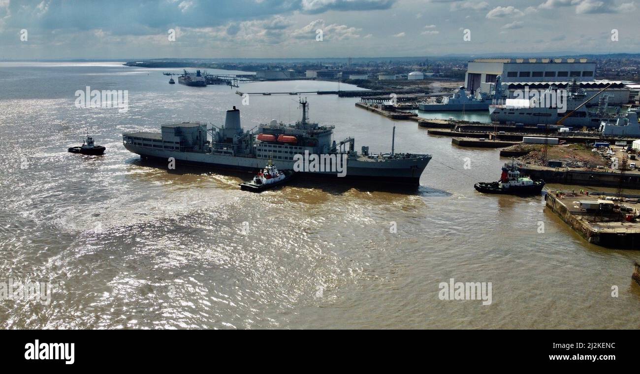 Ex RFA Fort Austin leaving Birkenhead docks onto Cammel lairds Stock ...